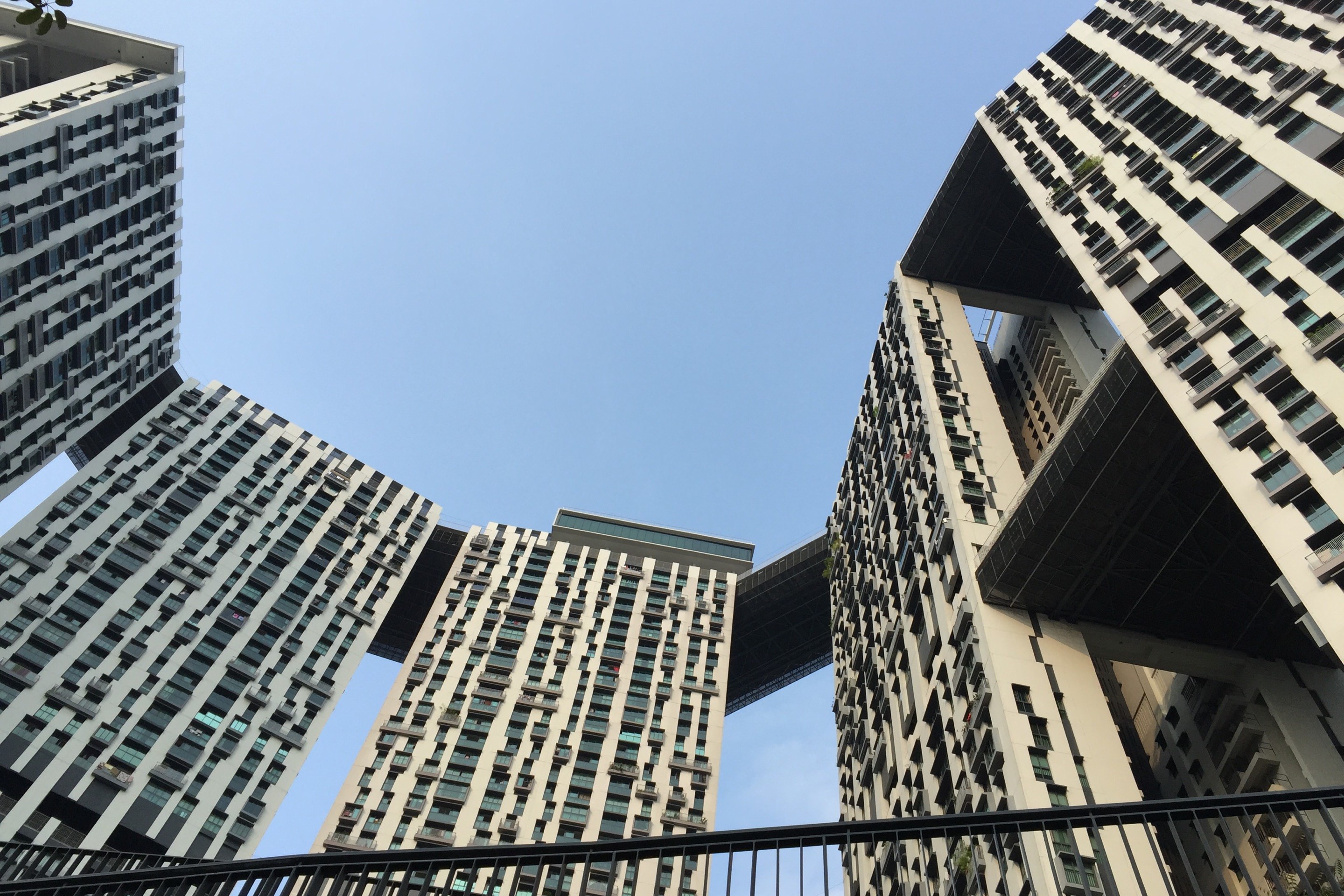 The Pinnacle @ Duxton Skybridge, Singapore